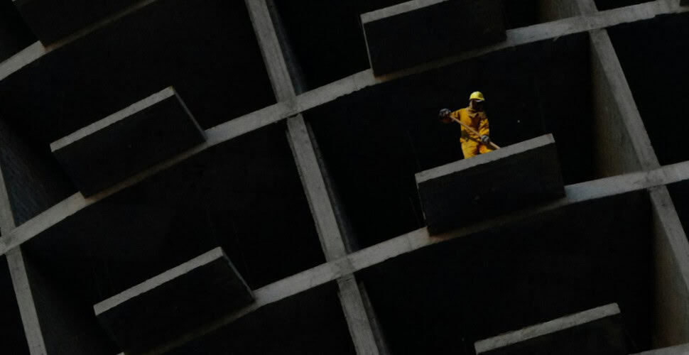 Arabia Saudita finalmente deja atrás el sistema de kafala ...